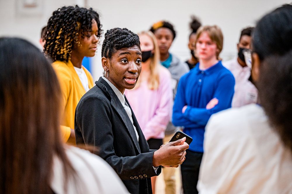 SGRC Job FairPutting their skills | Free Photo - rawpixel