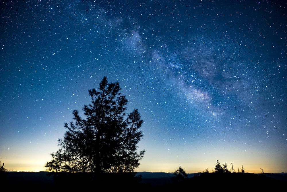 Milky Way Condor Ridge (Molok | Free Photo - rawpixel
