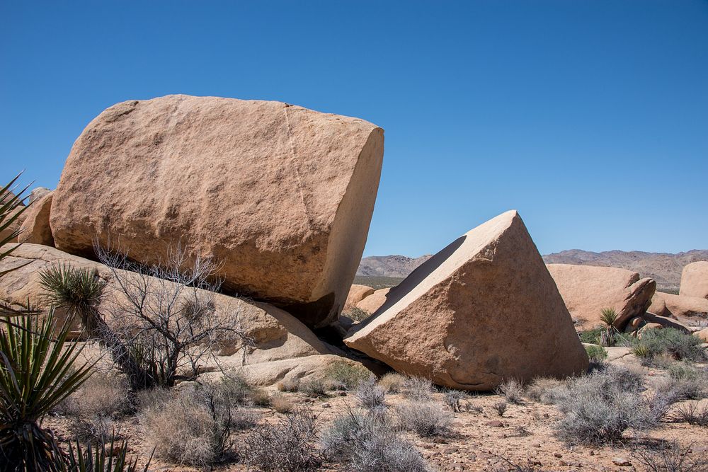 Breadloaf Rock | Free Photo - rawpixel
