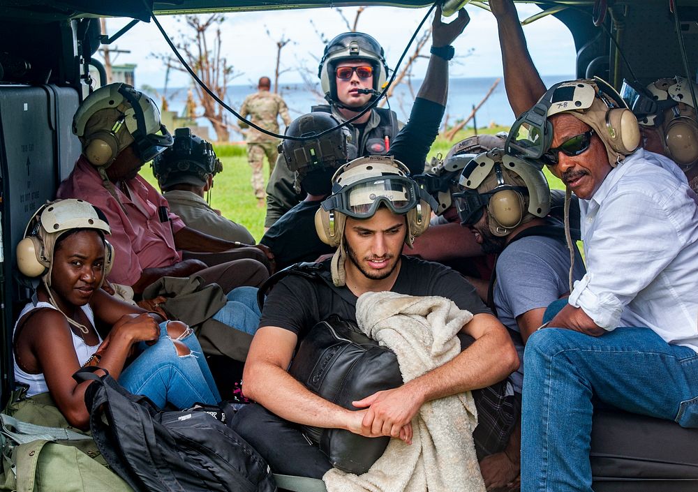 Naval Aircrewman (Helicopter) 2nd Class | Free Photo - rawpixel