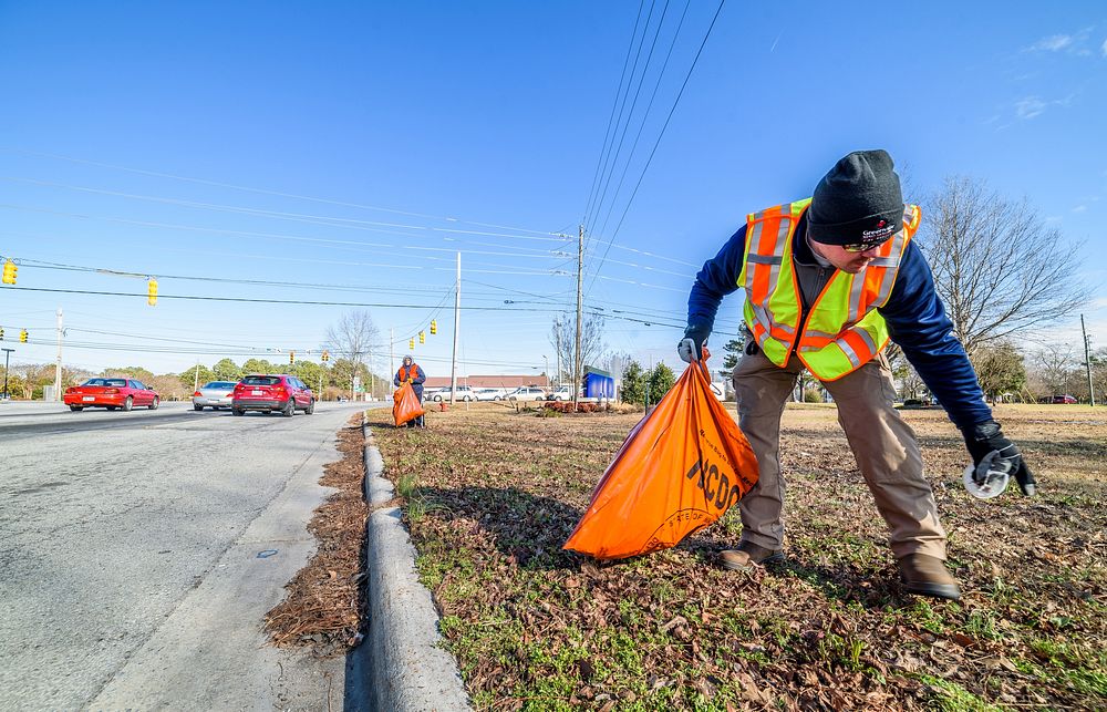 MLK Day Community Service | Free Photo - rawpixel