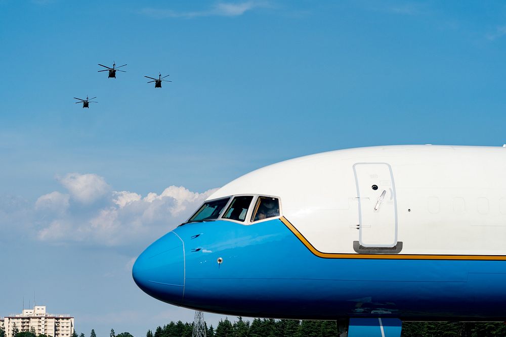 First Lady Jill Biden departs | Free Photo - rawpixel