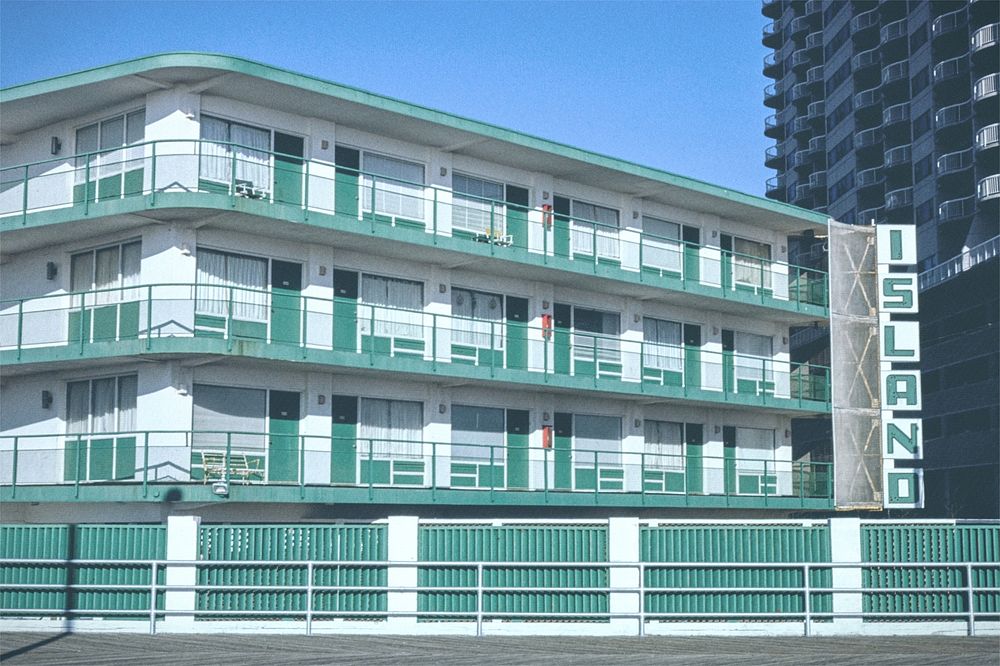 White building photo vintage effect | Free Photo - rawpixel