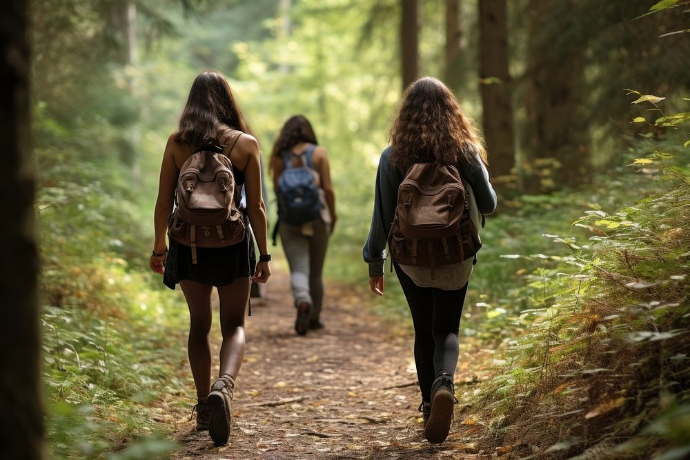 Young women walking adventure outdoors | Premium Photo - rawpixel