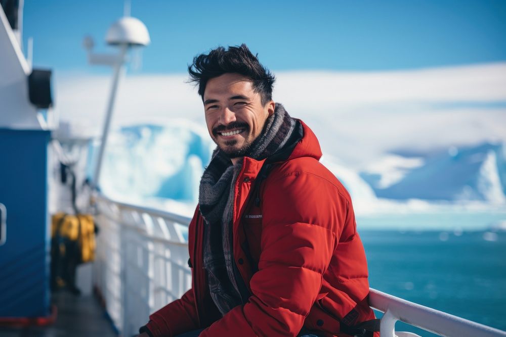 Latino man backpacker photography portrait | Premium Photo - rawpixel