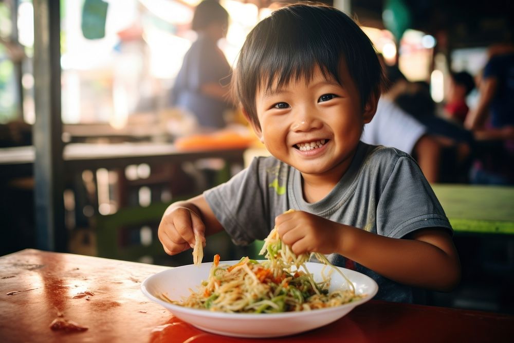 Som Tum food eating plate | Free Photo - rawpixel