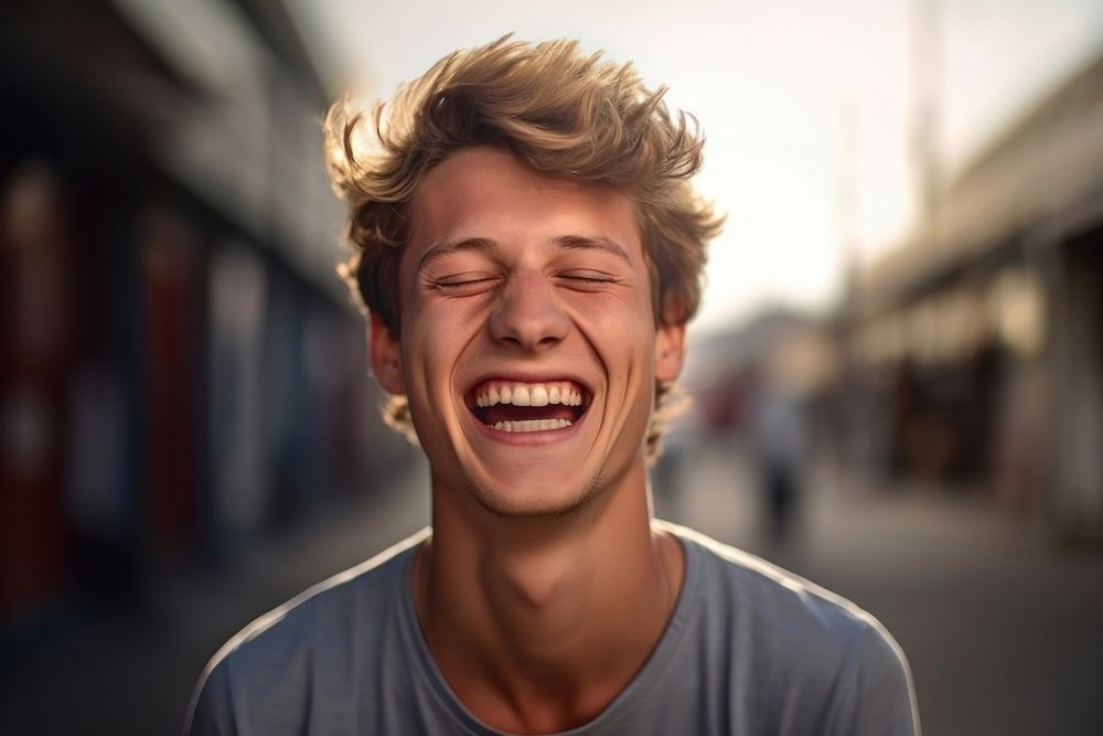 Smiling men laughs laughing portrait | Premium Photo - rawpixel