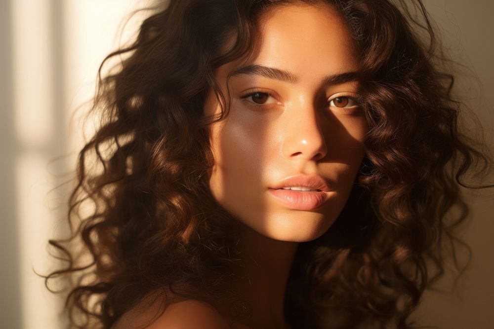 Hispanic women make portrait fashion | Premium Photo - rawpixel