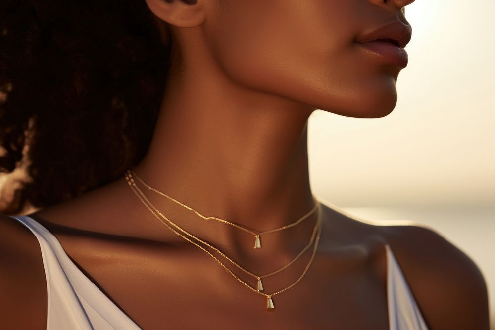 Jewellery woman neck necklace jewelry | Free Photo - rawpixel