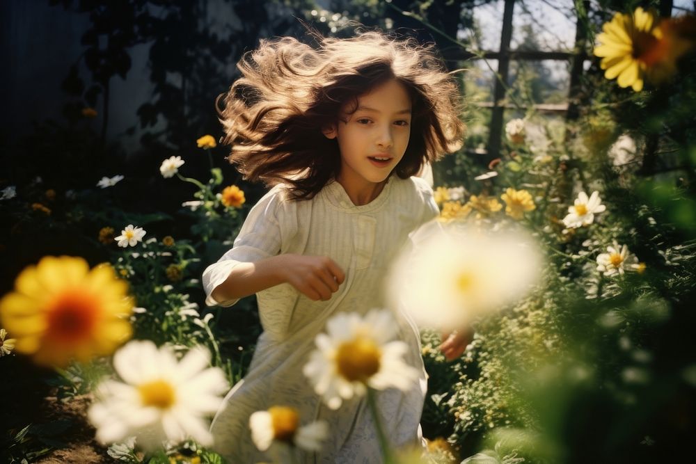 girl running flower garden photography | Free Photo - rawpixel