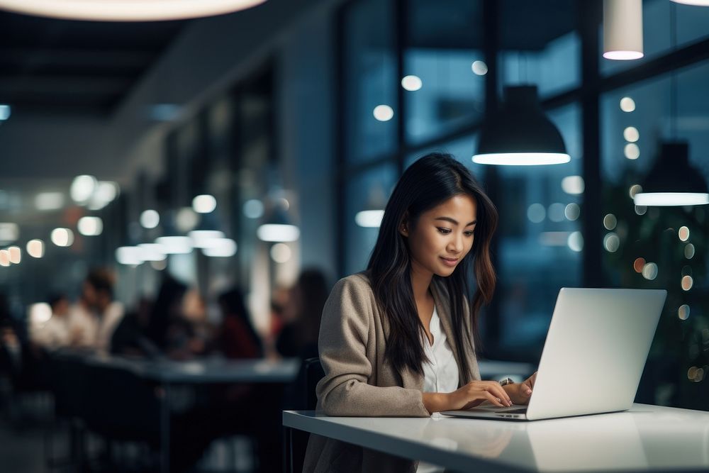 Employees Learning Images | Free Photos, PNG Stickers, Wallpapers ...