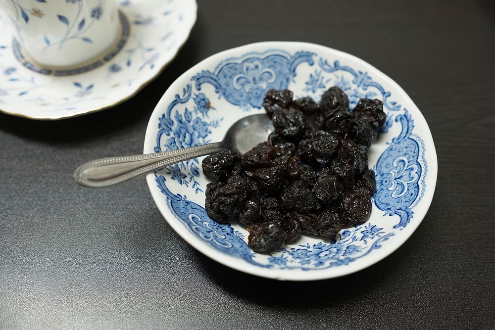 Dagwey Prunes bowl. Free public | Free Photo - rawpixel