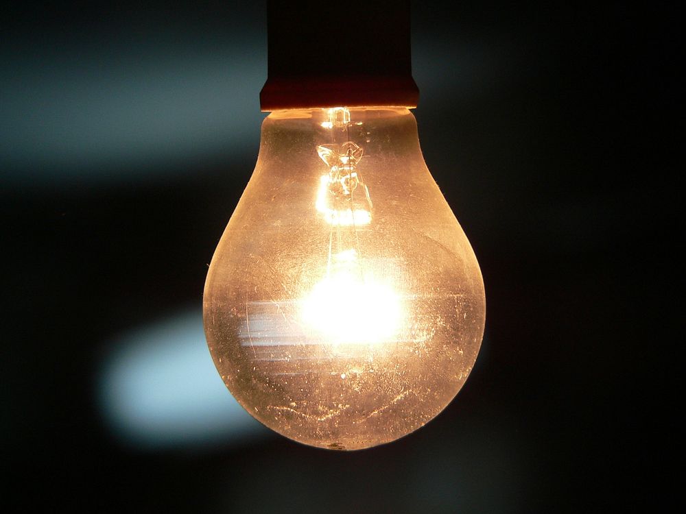 Free light bulb public domain | Free Photo - rawpixel