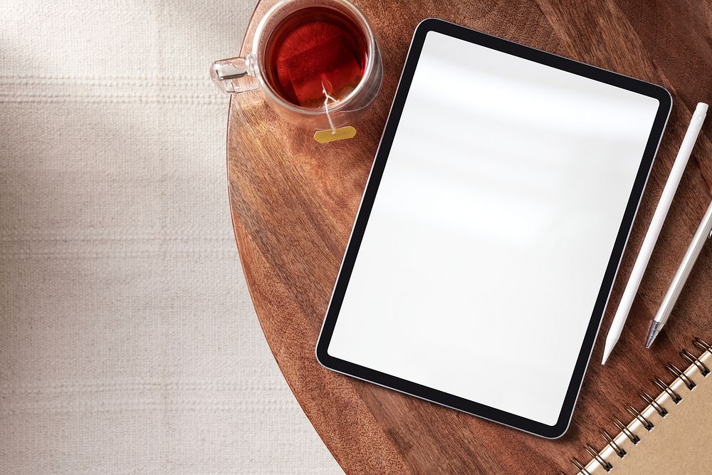 White tablet screen, aesthetic design | Premium Photo - rawpixel