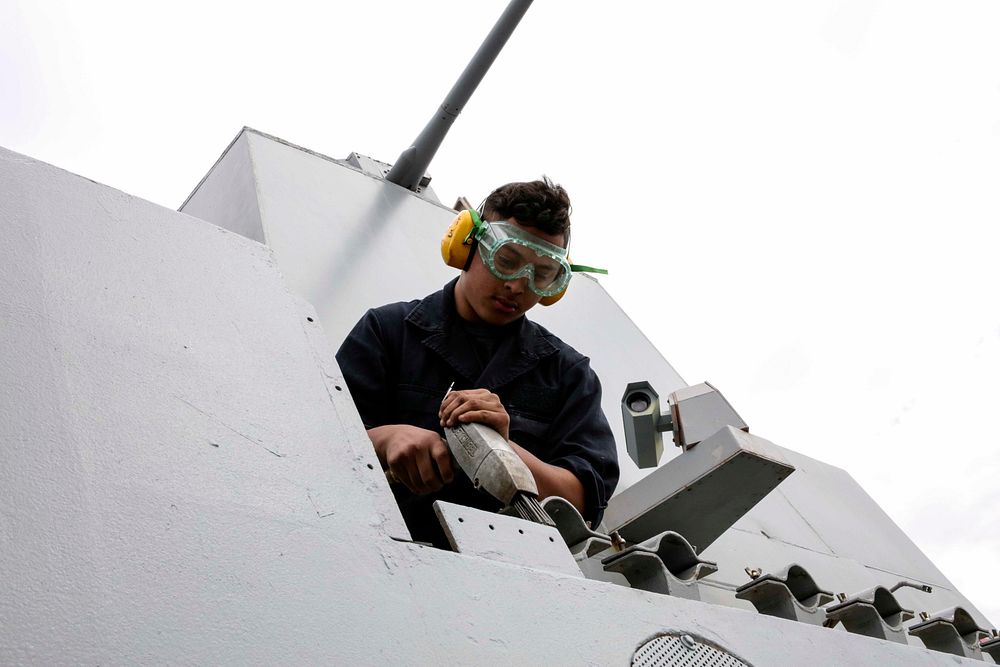 Information Systems Technician Seaman Joseph | Free Photo - rawpixel