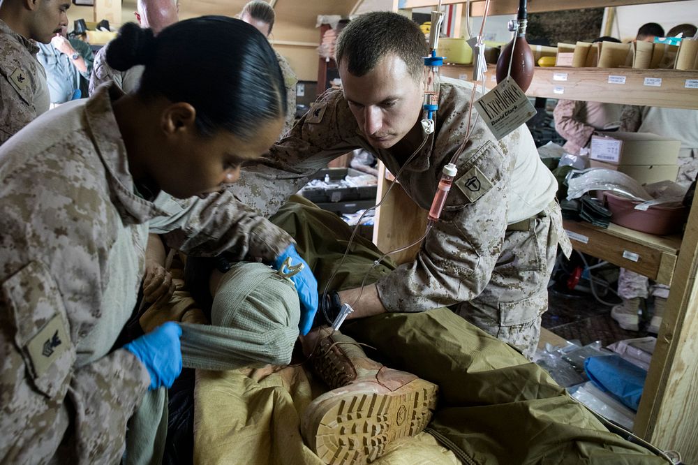 U.S. Navy Petty Officer 1st | Free Photo - rawpixel