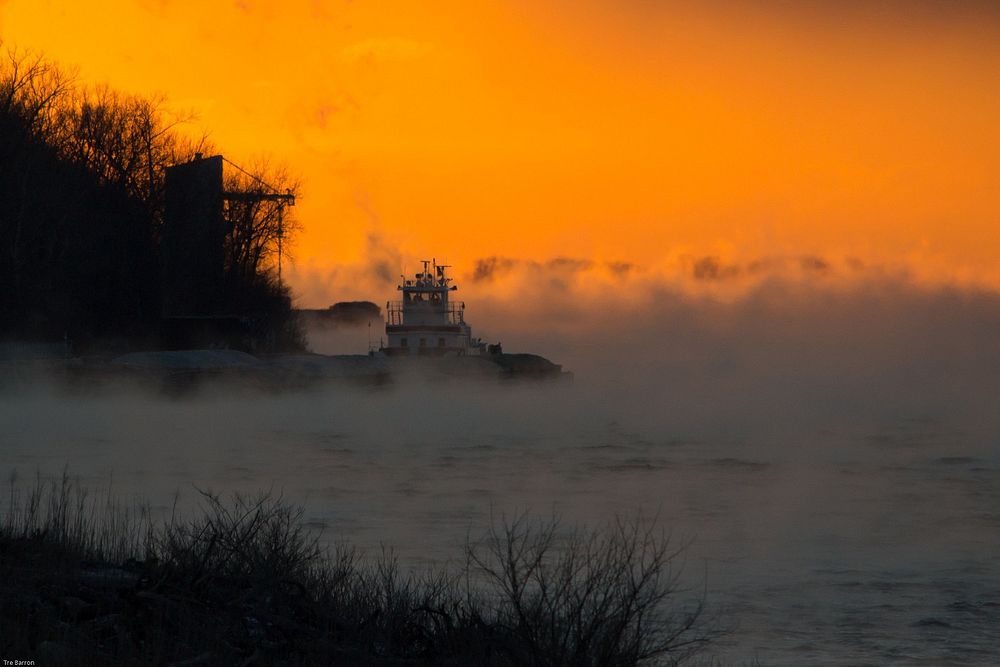 Sunrise Ohio RiverOn frigid morning | Free Photo - rawpixel