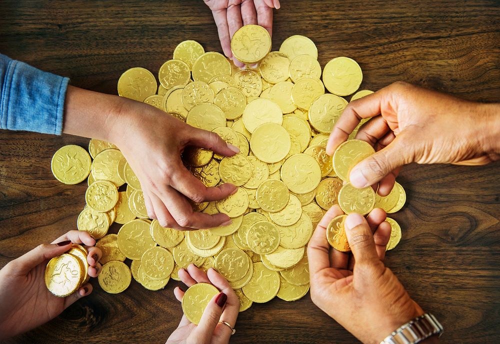 Wealthy people with golden coins | Premium Photo - rawpixel