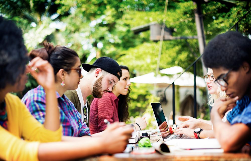 Diverse college students study together | Premium Photo - rawpixel