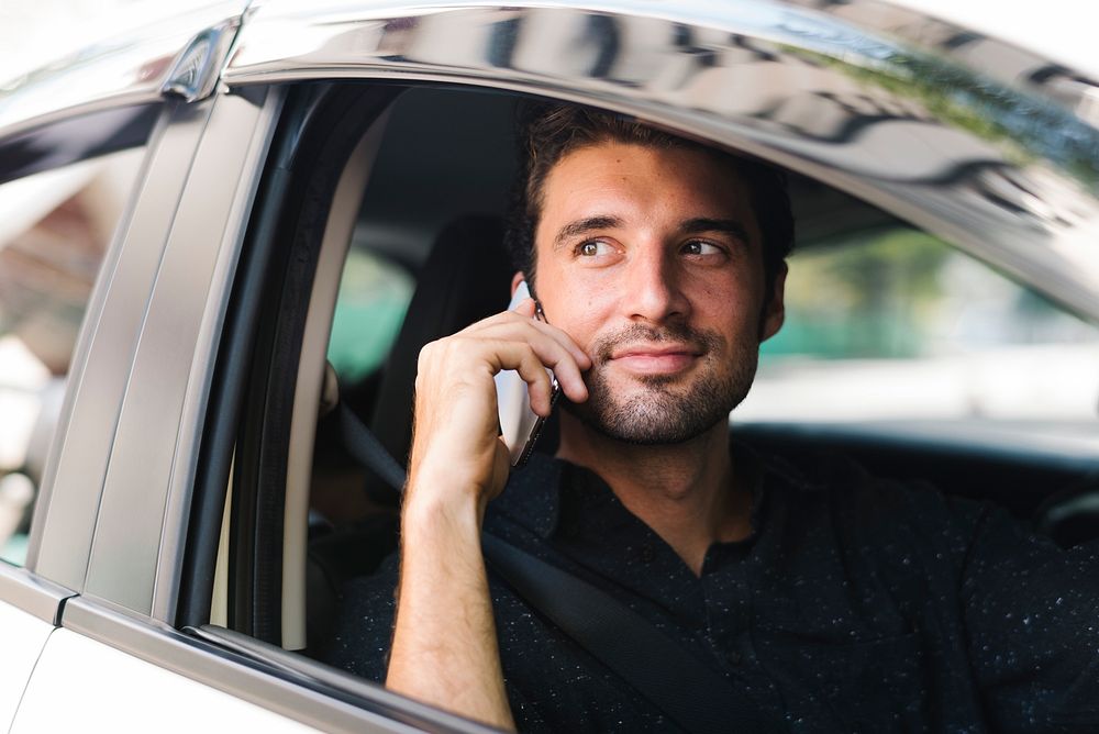 Man making call his car | Premium Photo - rawpixel