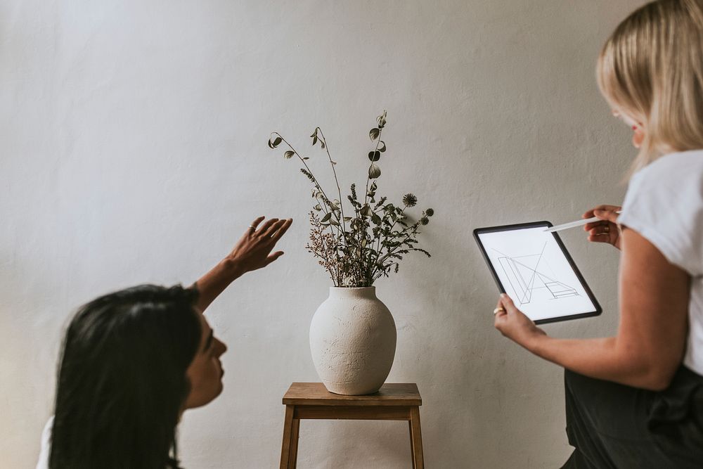 Interior designer drawing plan tablet | Premium Photo - rawpixel