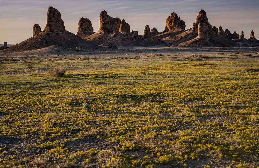 Trona Pinnacles are very otherworldly | Free Photo - rawpixel