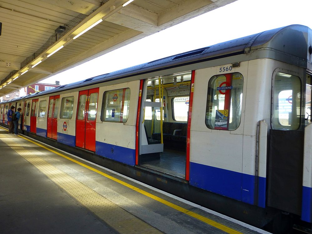 C Stock farewell tour train | Free Photo - rawpixel