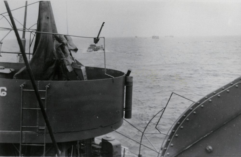 LST 357 tows Rhino barge | Free Photo - rawpixel