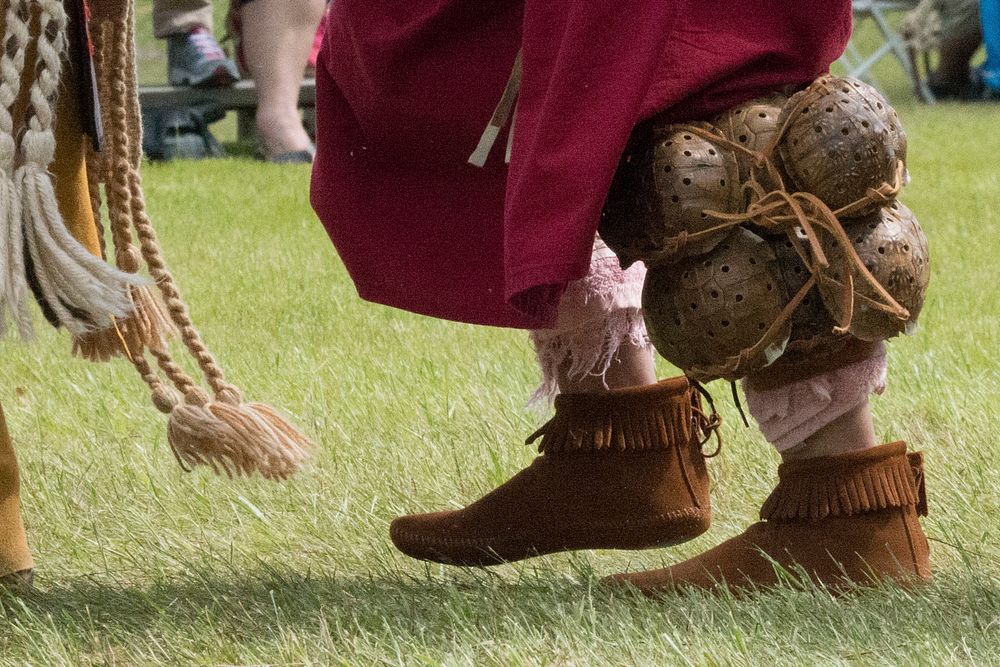 Chickasaw Nation Dancers Oklahoma, perform | Free Photo - rawpixel