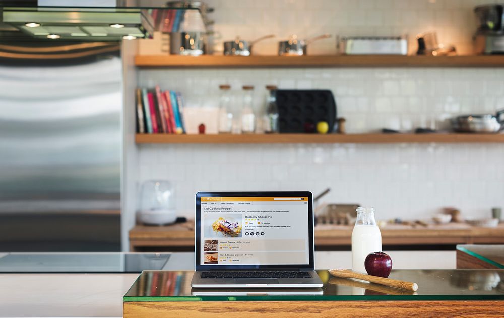 Pastry recipe website computer laptop | Premium Photo - rawpixel