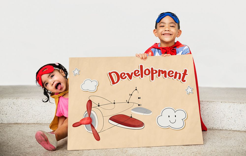 Children fun connect the dots | Photo - rawpixel