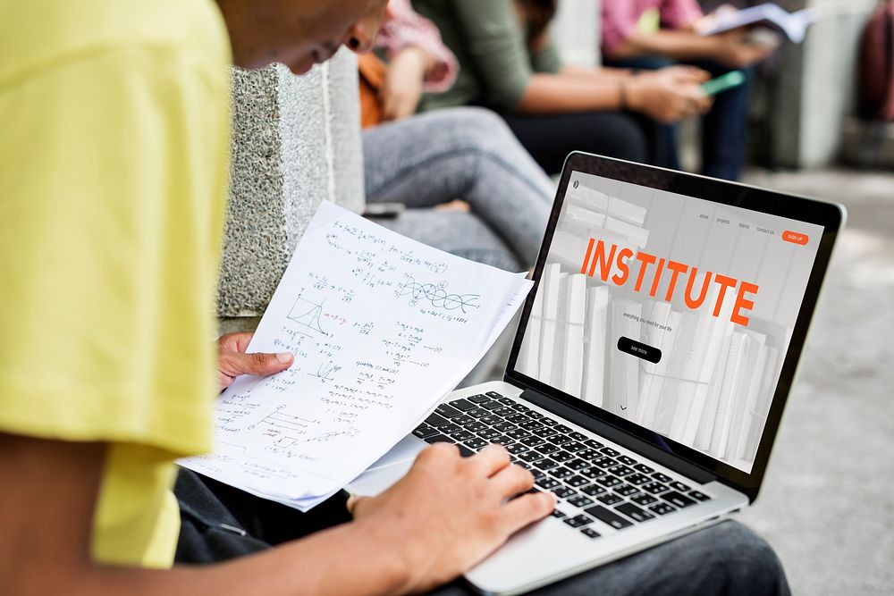 Distance learning online webpage interface | Premium Photo - rawpixel