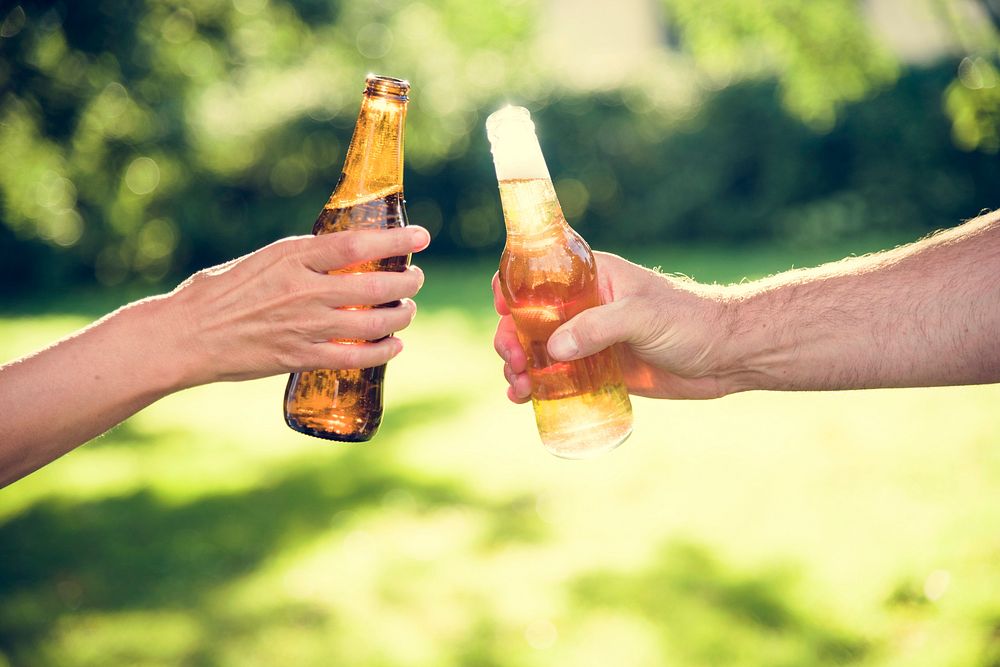 Cheers Beer Alcohol Celebration Outdoors | Premium Photo - rawpixel
