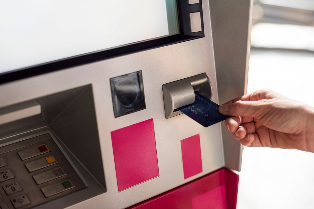 Adult Woman Hands With Debit | Premium Photo - rawpixel