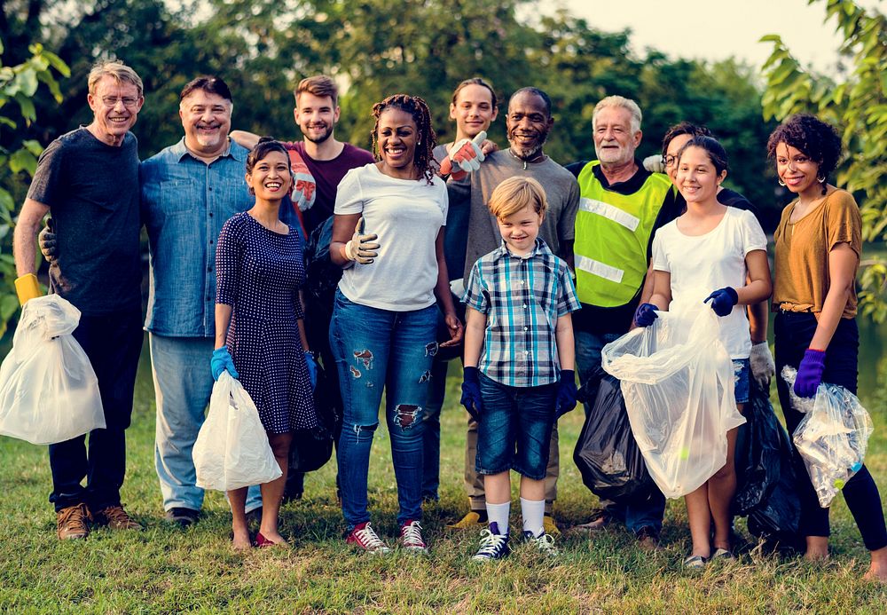 Ecology group of people cleaning | Premium Photo - rawpixel