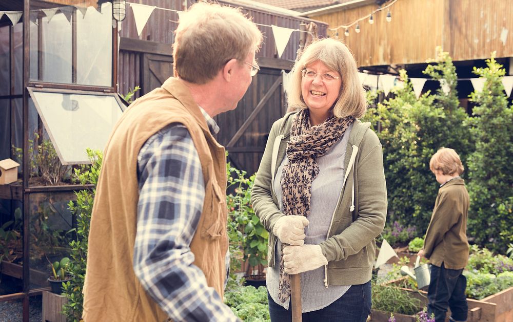 Group of people gardening backyard | Premium Photo - rawpixel