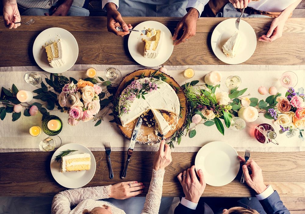 Aerial view of a wedding | Photo - rawpixel