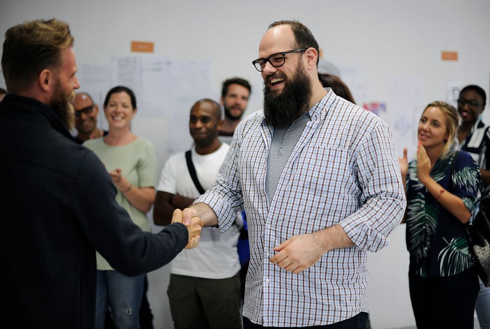 Creative group ideas discussion meeting | Premium Photo - rawpixel