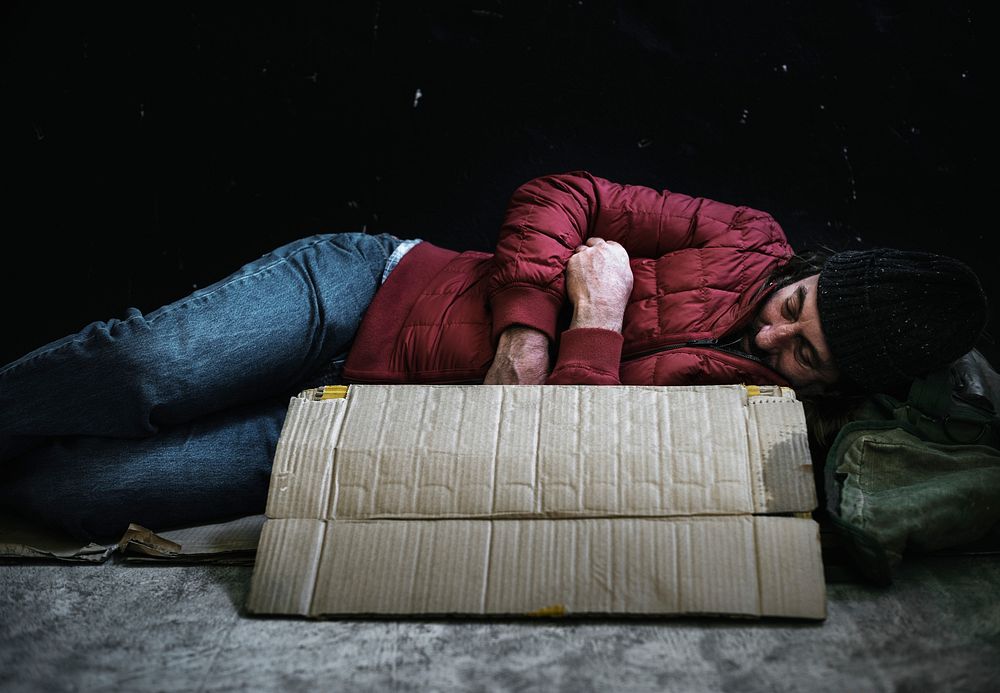 Homeless guy in winter clothes | Premium Photo - rawpixel
