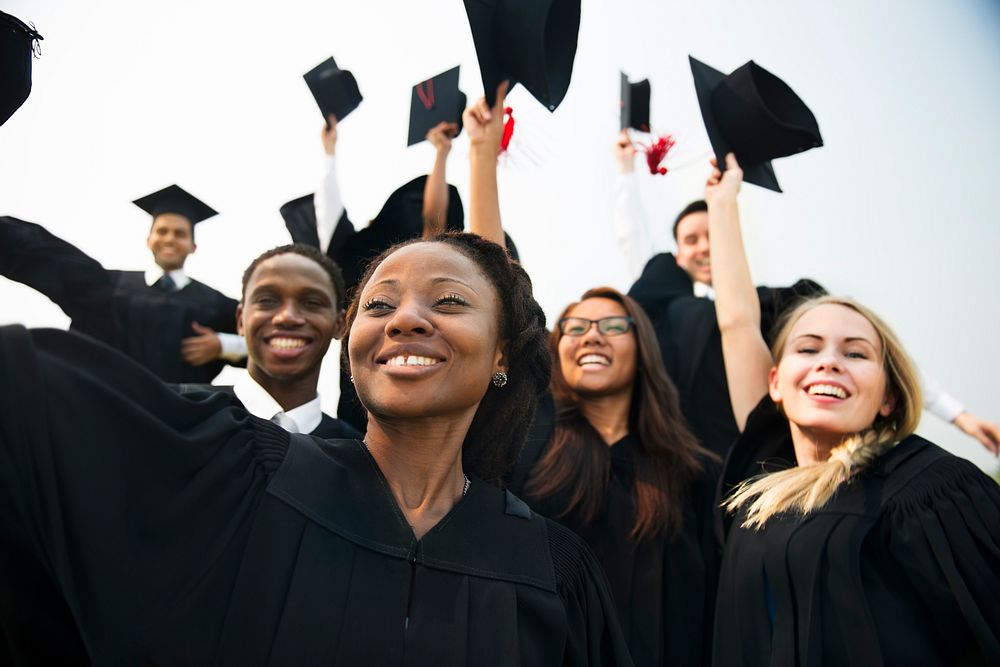 Young Students Graduation Ceremony Concept | Premium Photo - rawpixel