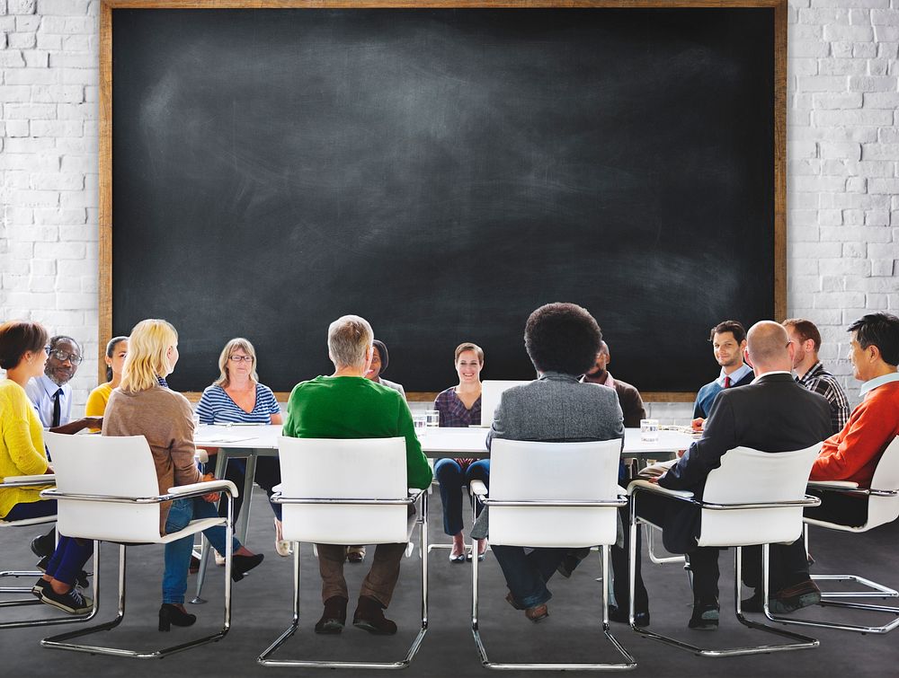 Casual Classroom Conference Meeting Collaboration | Premium Photo ...
