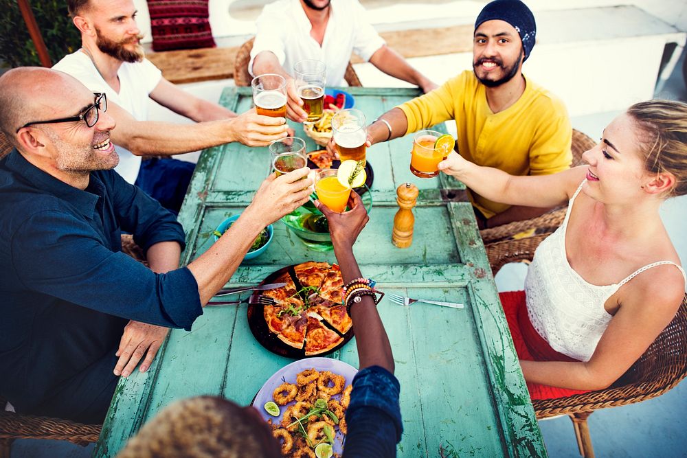 Group of friends drinking together | Premium Photo - rawpixel