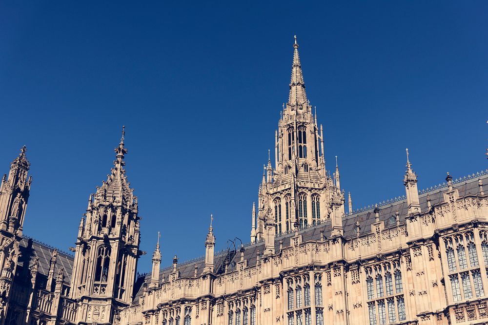Parliament building in the UK | Photo - rawpixel
