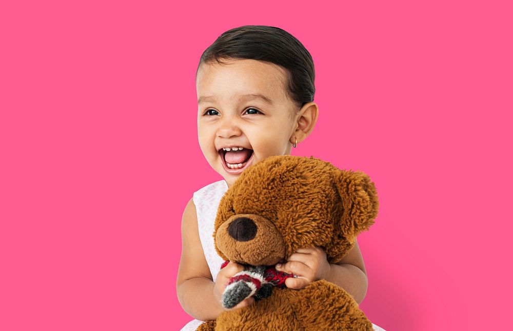 Little Girl Brown Teddy Concept | Premium Photo - rawpixel