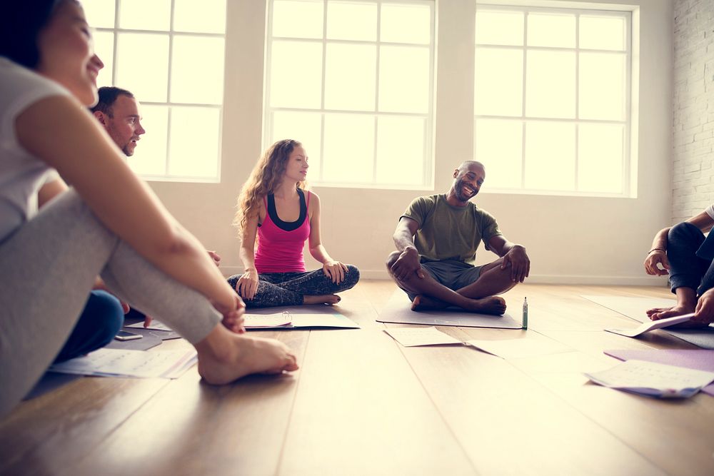 Exercise International Group Relaxation Fitness | Premium Photo - rawpixel