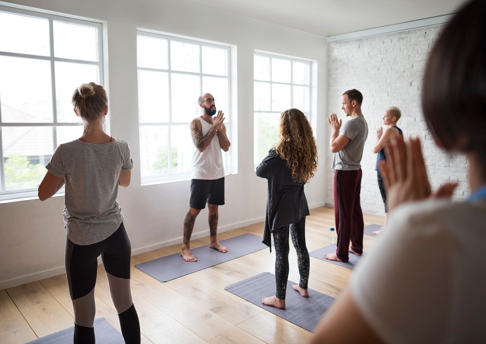 Exercise International Group Relaxation Fitness | Premium Photo - rawpixel