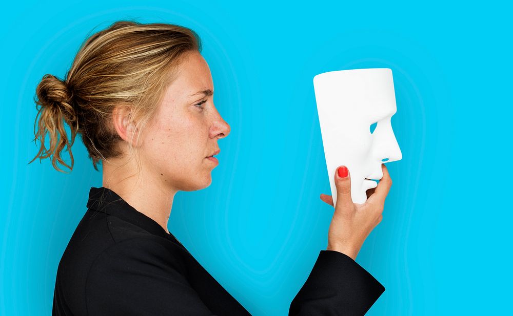 Caucasian woman Frowning Mask Concept | Premium Photo - rawpixel