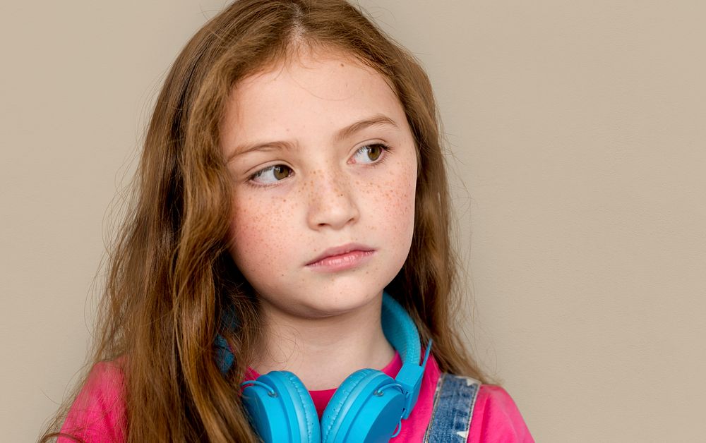 Lonely Little Girl Sad Boredom | Premium Photo - rawpixel