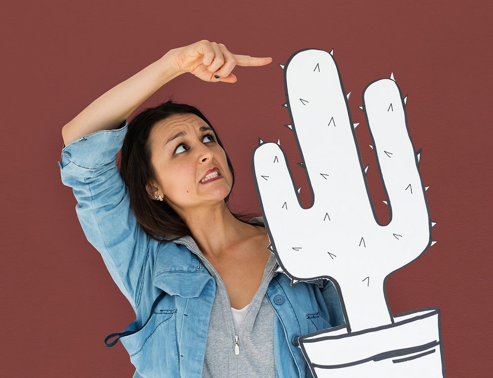 Woman Scared Paper Craft Arts | Premium Photo - rawpixel