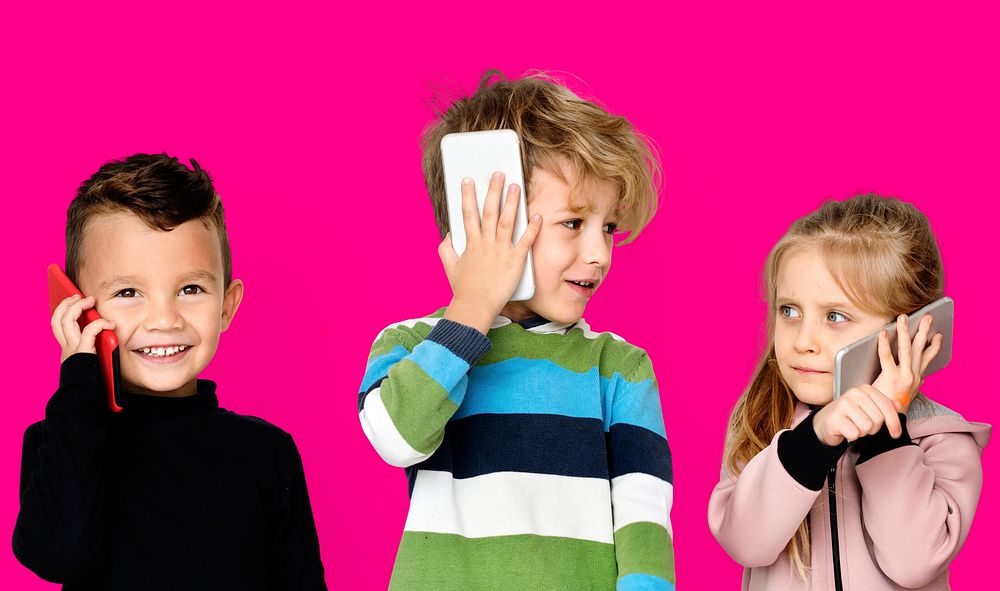 Little Children Talking On Phone | Premium Photo - rawpixel